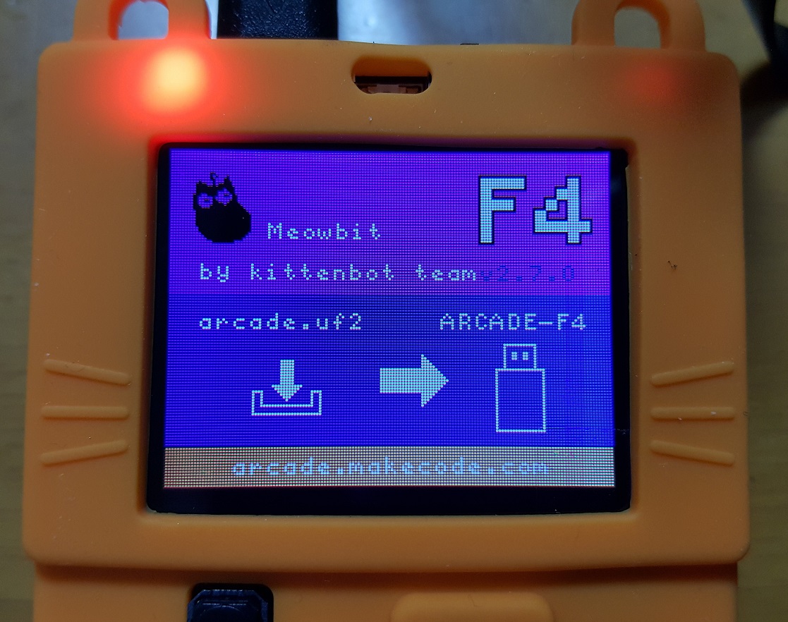 Meowbit 買いました(Microsoft MakeCode Arcade) | 渡り鳥の広場